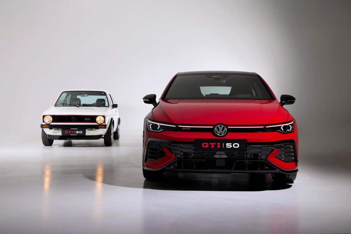 Volkswagen slavi važan jubilej: 50 godina od debija prvog Golfa GTI ...